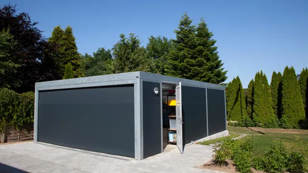Garage i stål – funktionel og moderne
