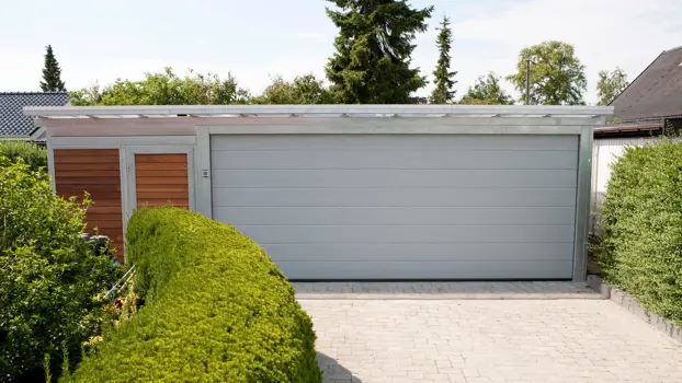 Garage i stål – funktionel og moderne
